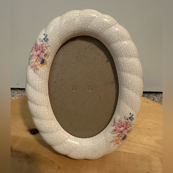 Accents | Vintage Ceramic Crackle Roses Oval Picture Frame 4x3 ...